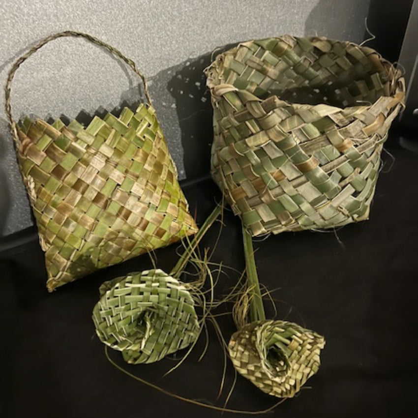 Harakeke (NZ Flax) Weaving Workshop - Beginner Journey – NZ Textile ...